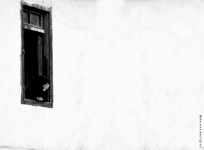 Photographer Spots Patterns And Shapes In Everyday Life, Creates ...