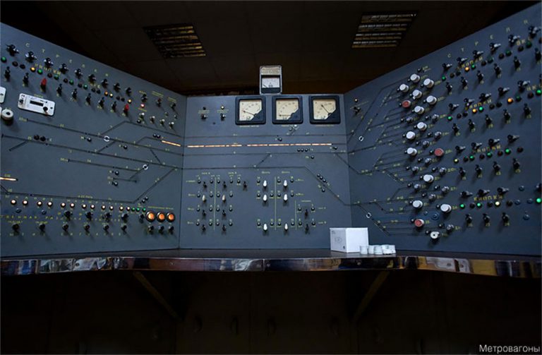 The Vintage Beauty Of Soviet Control Rooms » Design You Trust — Design ...