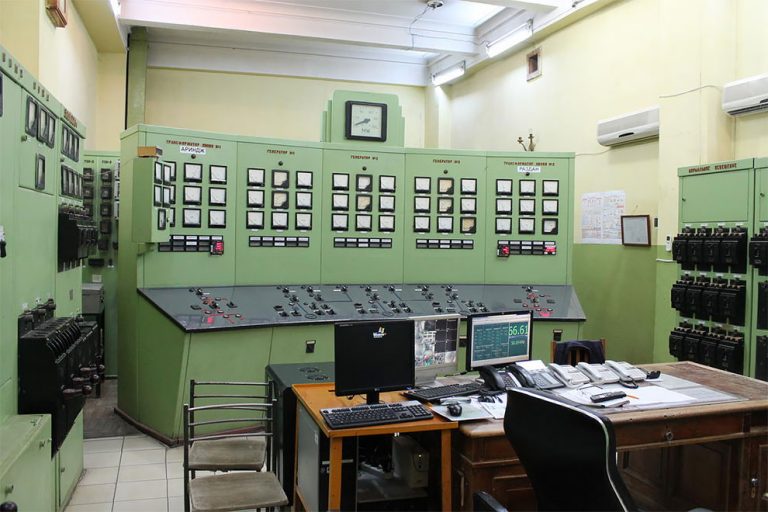 The Vintage Beauty Of Soviet Control Rooms » Design You Trust — Design ...