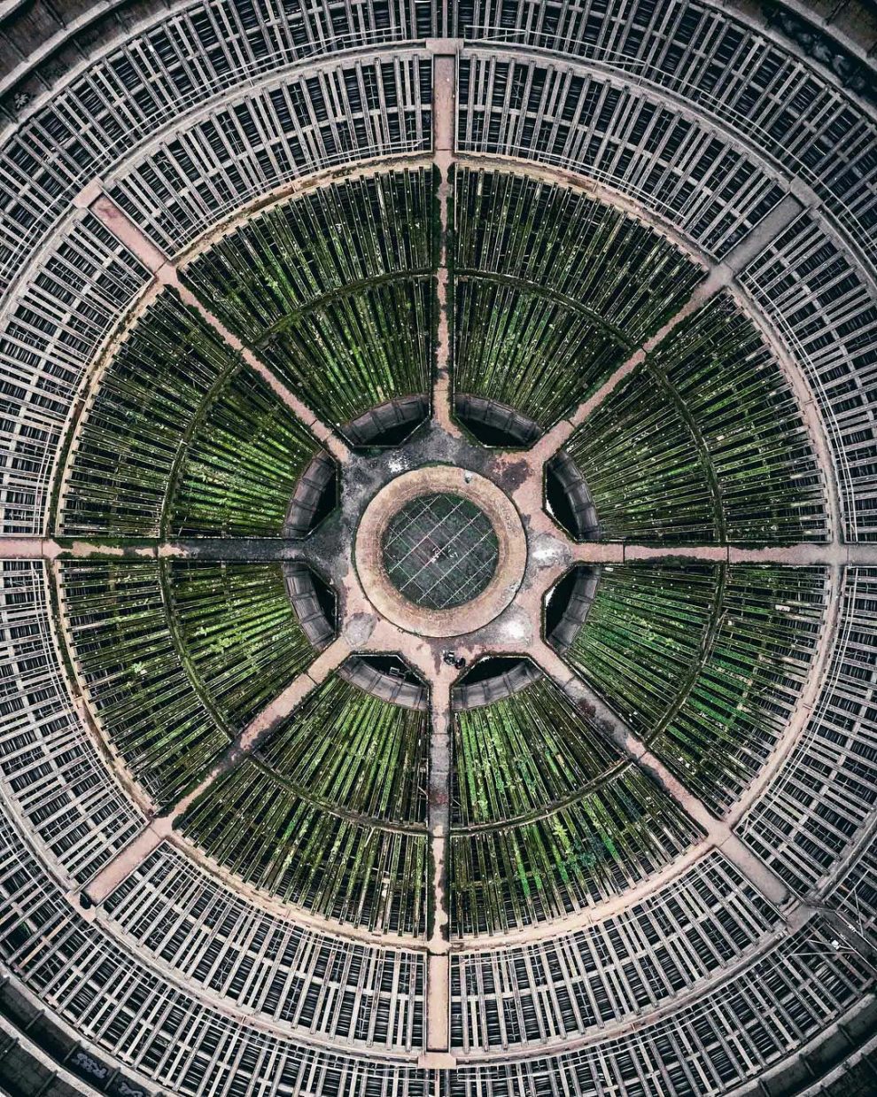 Bizarre Photos Of Rarely Seen Places And Structures Captured With A ...