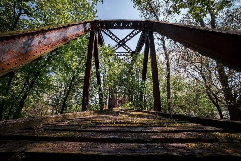 Photographer Johnny Joo Captures Forgotten Structures Overtaken By ...
