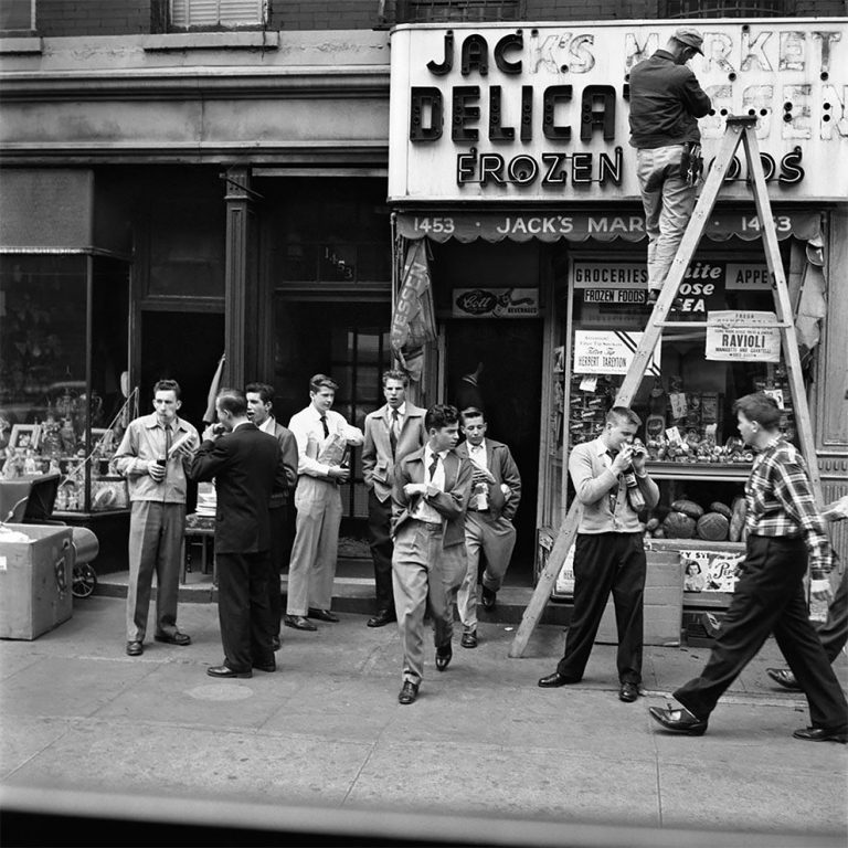 Vivian Maier: Lost Photographs Of 1950s New York » Design You Trust ...