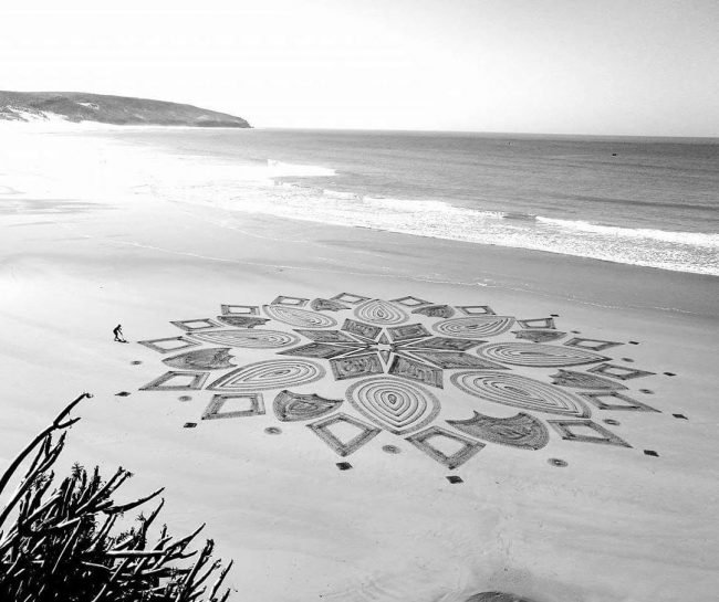 Brilliant & Colossal Sand Drawings By Sam Dougados » Design You Trust ...