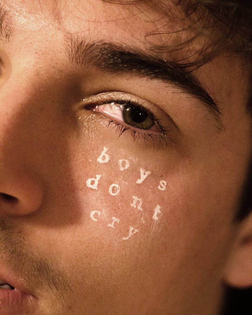 This Photographer Takes Beautiful Portraits Of People With Acne ...