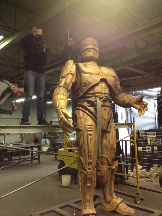 Giant RoboCop Statue Finally Finds Its Home In Detroit » Design You ...