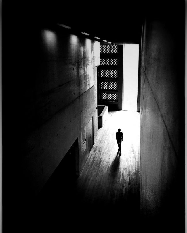 Photographer Mark Fearnley Captures City Streets In Minimalist ...