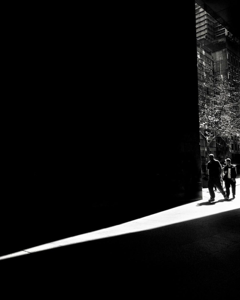 Photographer Mark Fearnley Captures City Streets In Minimalist ...