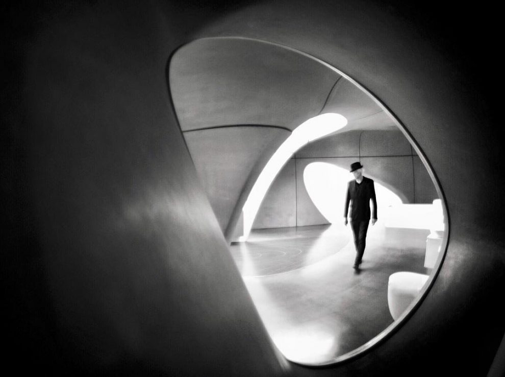 Photographer Mark Fearnley Captures City Streets In Minimalist ...