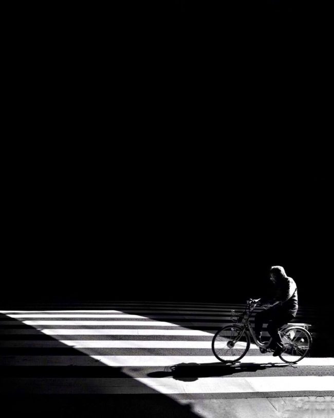 Photographer Mark Fearnley Captures City Streets In Minimalist ...