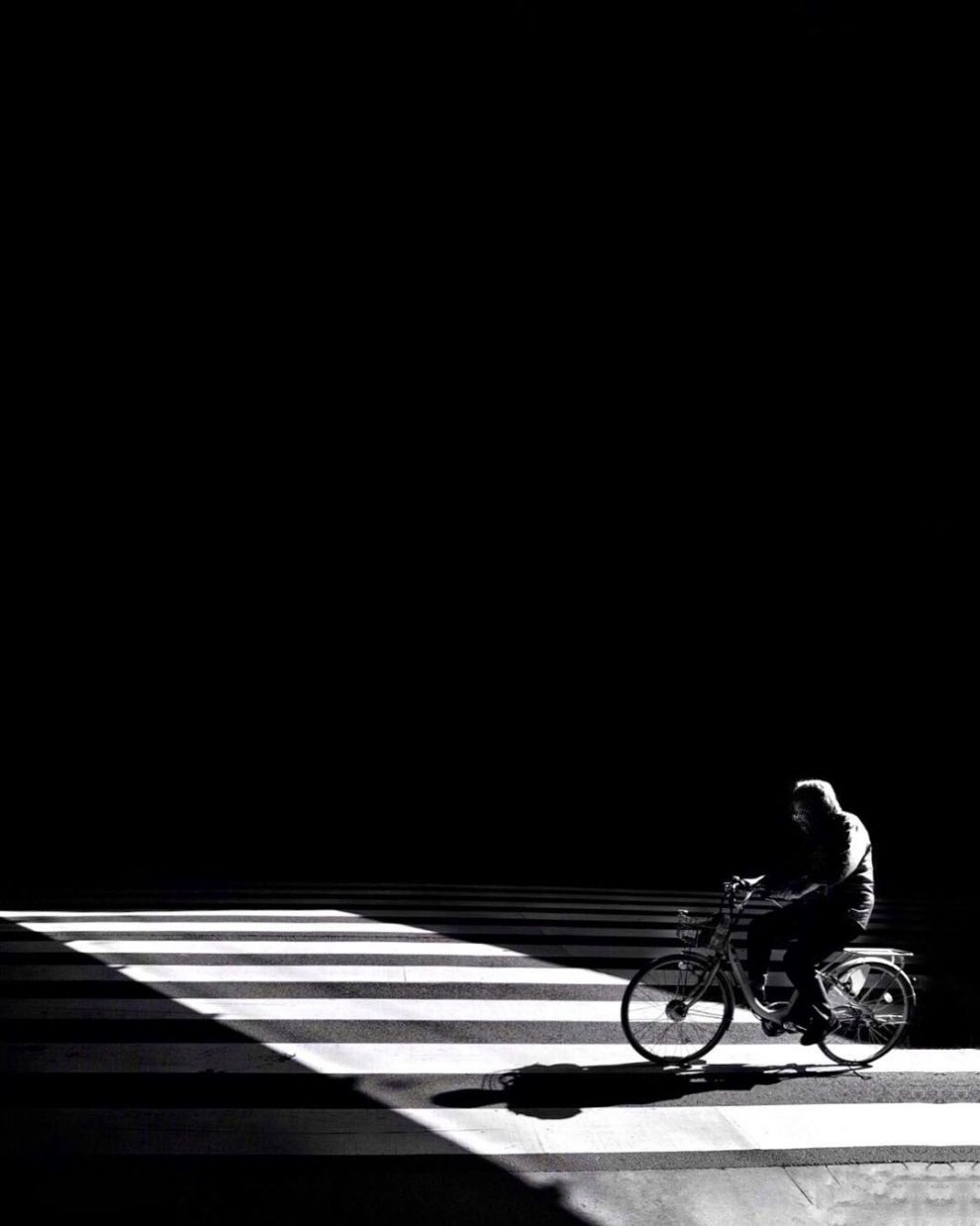 Photographer Mark Fearnley Captures City Streets In Minimalist ...