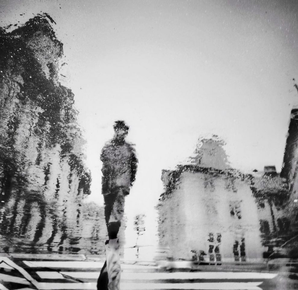 Photographer Mark Fearnley Captures City Streets In Minimalist ...