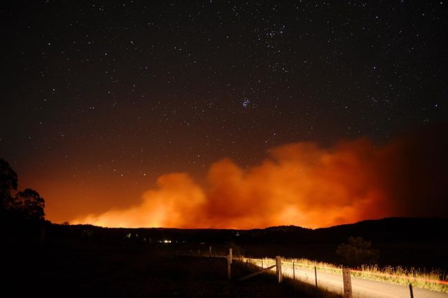 Daredevil Photographer And A Storm Chaser Captures Stunning Pictures Of ...
