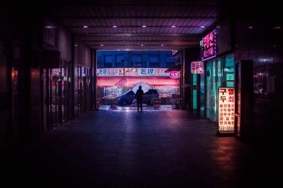 Seoul At Night In Neon-Noir Through The Lens Of Photographer Noe Alonzo ...