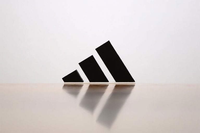 Designer 3D Prints Famous Logos Into Items You Can Use Everyday ...