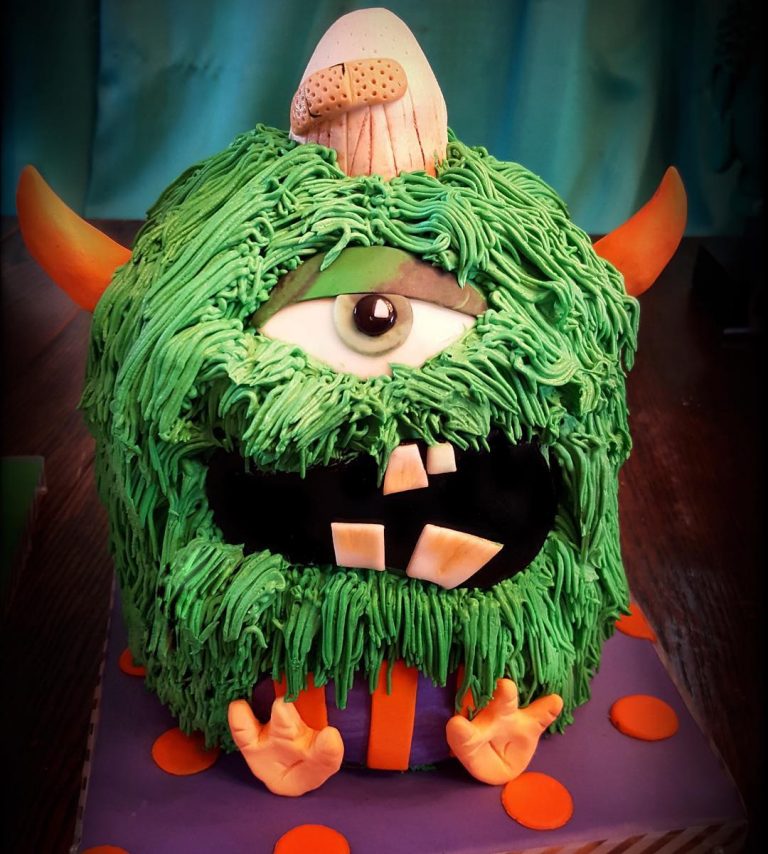 Confectioner Makes Creepy Desserts, And It Will Take Courage To Cut ...