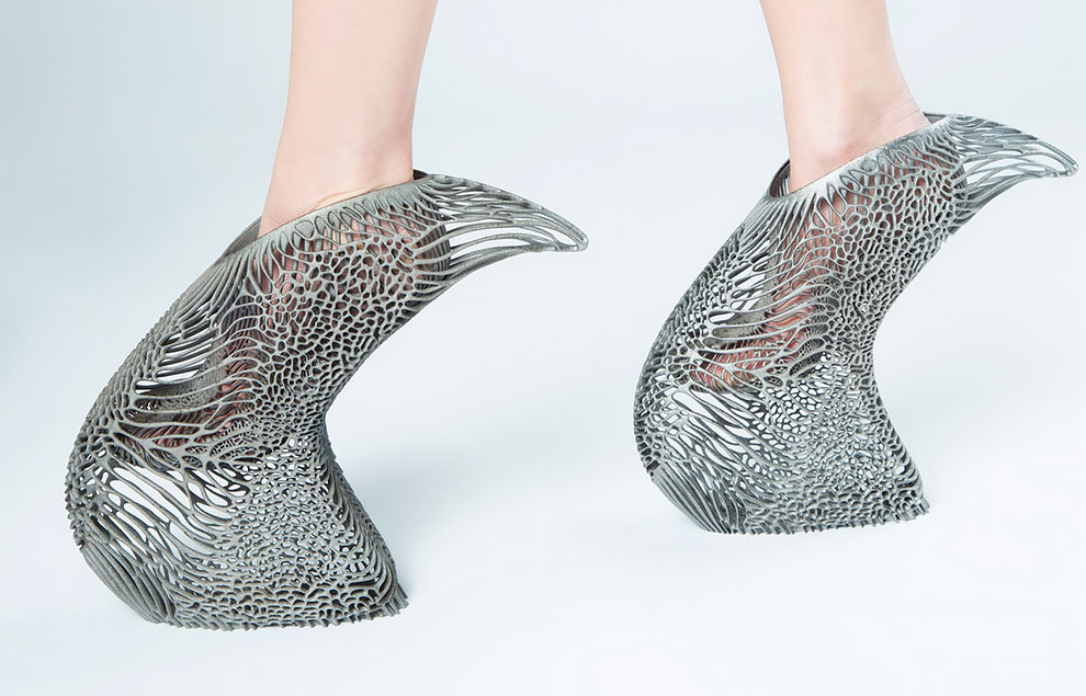 Stunning 3D Printed Mycelium Shoe By Ica & Kostika » Design You Trust ...