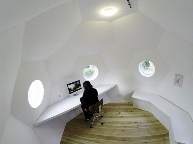 Meet “The Conker” – Automotive Ultimate Living Pod » Design You Trust ...