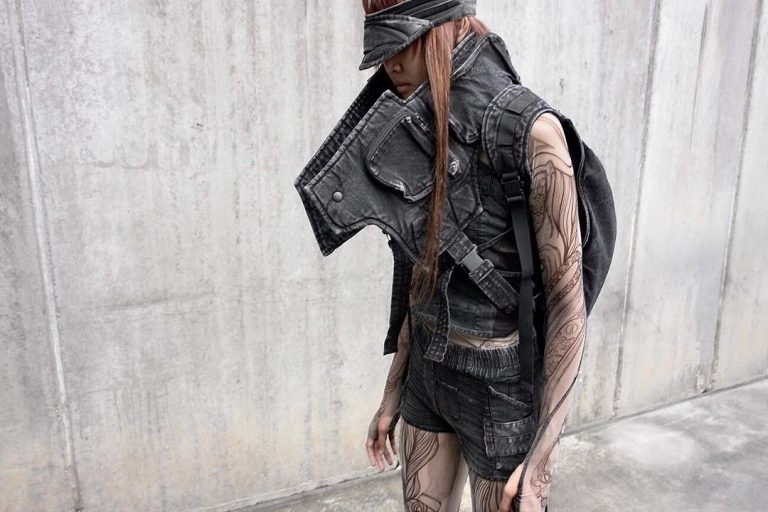 A Wind From The Future World: Amazing Post-Apocalyptic And Futuristic ...