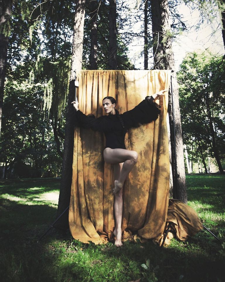 Breathtaking Portraits Reveal The Haunting Beauty Of Russian Ballet ...