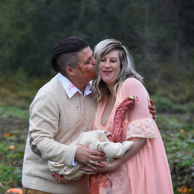 Couple Recreates “Alien” Birth Scene For Maternity Photo Shoot » Design ...