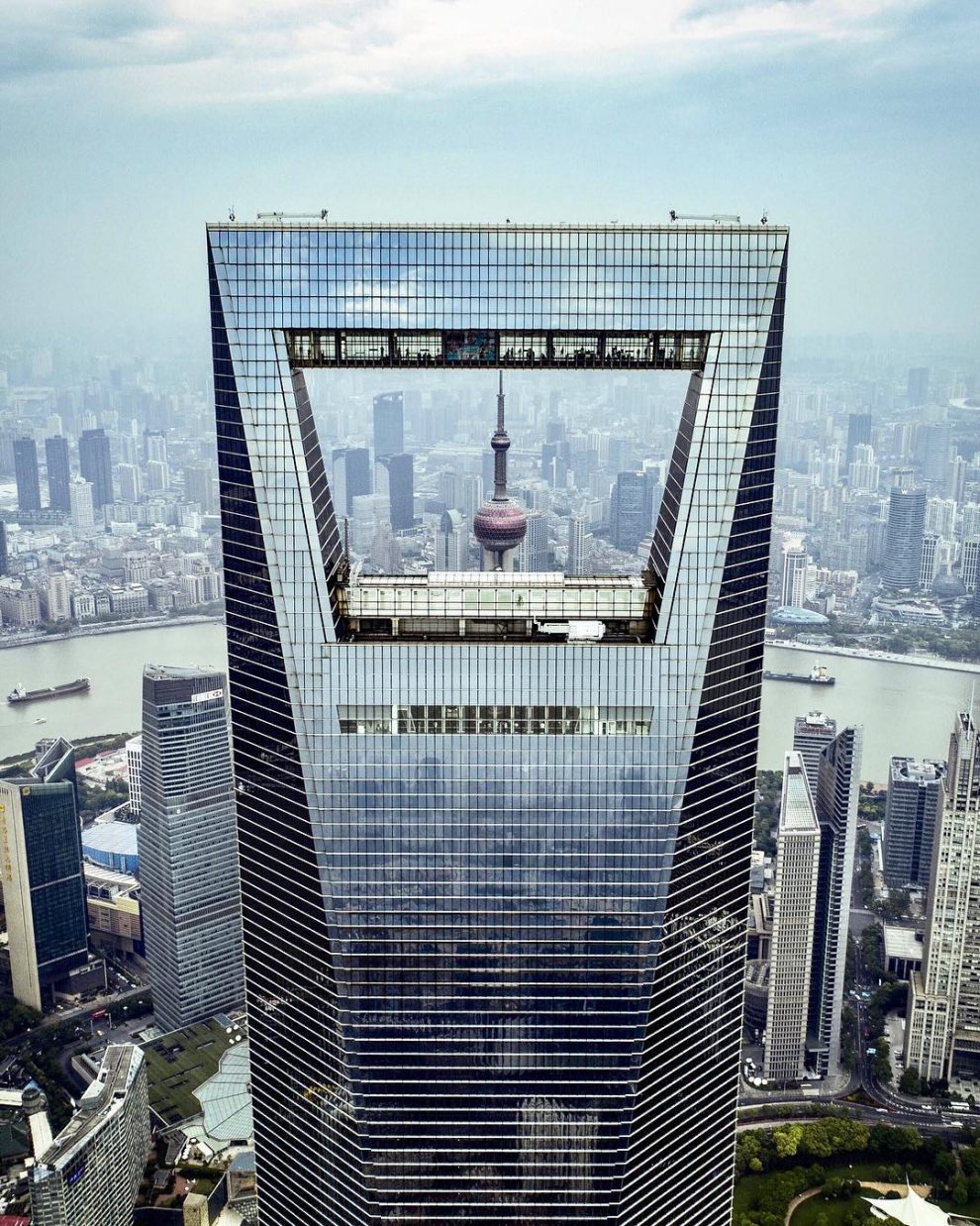 Daredevil Photographer Captures Outstanding Cityscape Views Above The ...