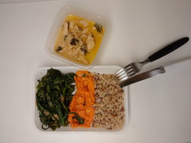 Office Workers Sharing Photos Of Their Sad Desk Lunches » Design You ...