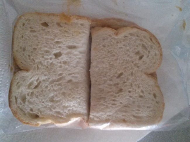 Office Workers Sharing Photos Of Their Sad Desk Lunches » Design You ...