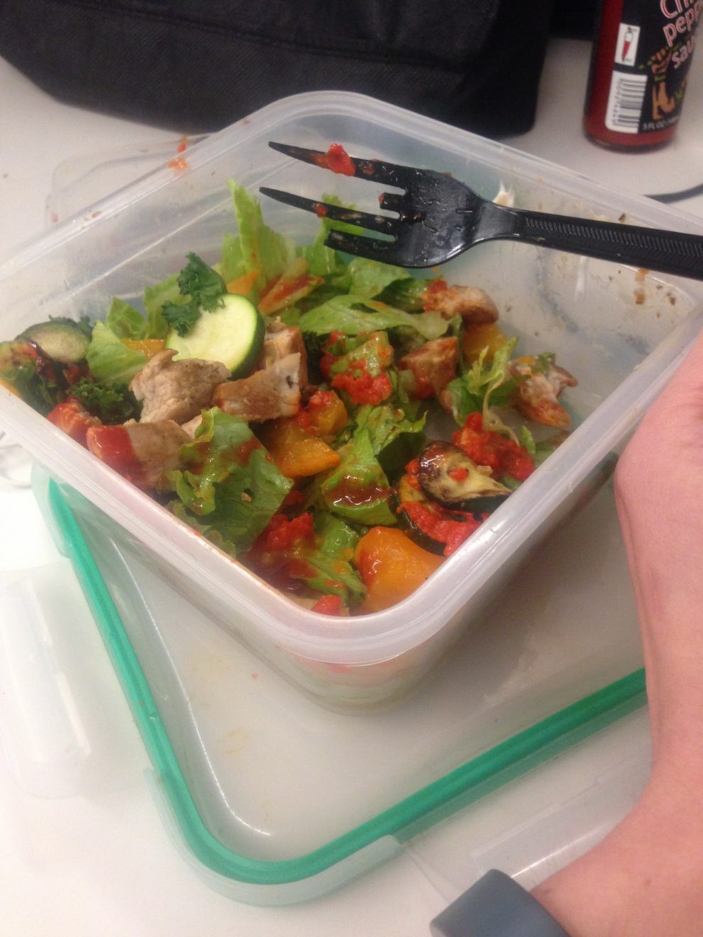 Office Workers Sharing Photos Of Their Sad Desk Lunches » Design You ...