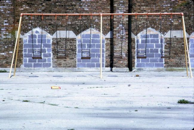 Fascinating Photos of Chicago’s Tri-Taylor Neighborhood From 1971 ...
