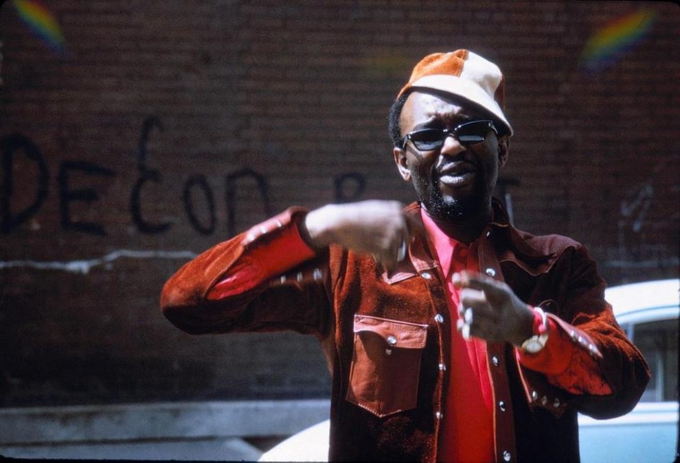 Fascinating Photos of Chicago’s Tri-Taylor Neighborhood From 1971 ...