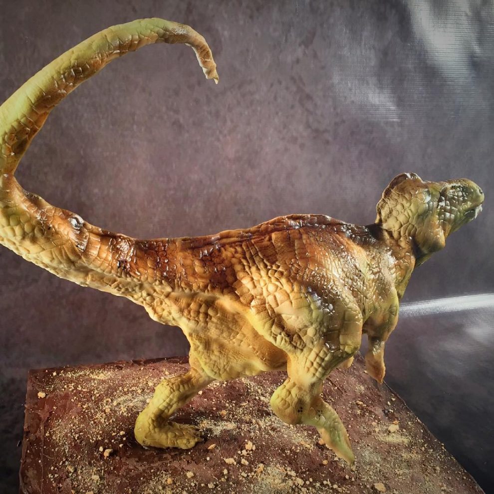 South African Artist Creates Fantastic Life-Sized Cake Sculptures ...