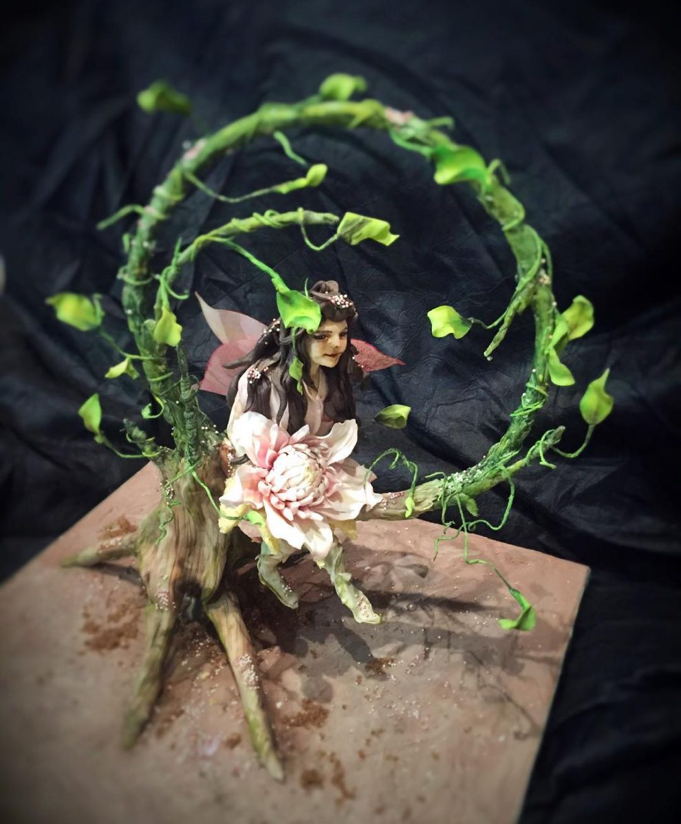 South African Artist Creates Fantastic Life-Sized Cake Sculptures ...