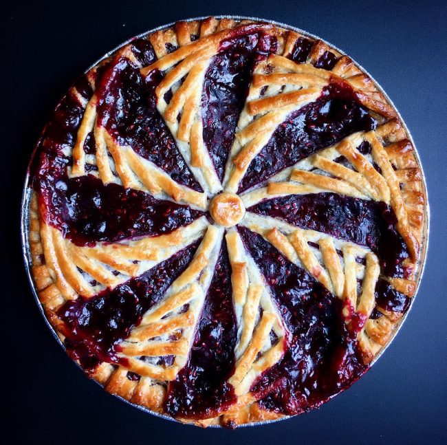 Pastry Artist Bakes More ‘Pie Art’ With New Intricate And Artistic ...