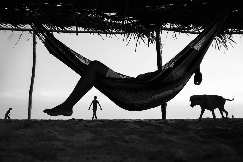 Photographer Uses Forced Perspective To Transform Ordinary Beaches Into ...
