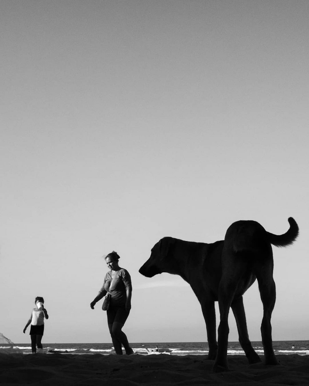 Photographer Uses Forced Perspective To Transform Ordinary Beaches Into ...