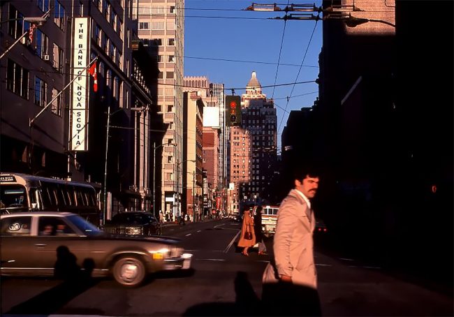 Impressive Photos That Capture Street Scenes Of Vancouver In The Late ...