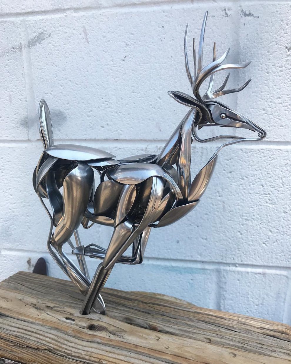 Artist Shapes Old Cutlery Into Magnificent Metal Sculptures Of Animals ...