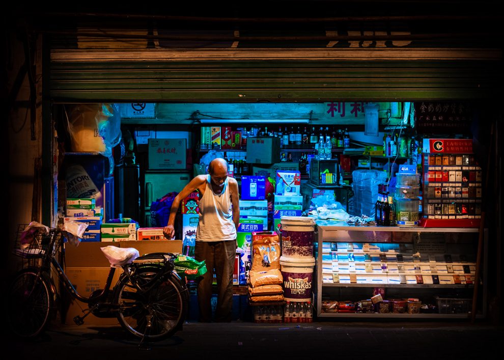 “Nightshift”: An Illuminated Glimpse Into Shanghai’s Late Night Shops ...