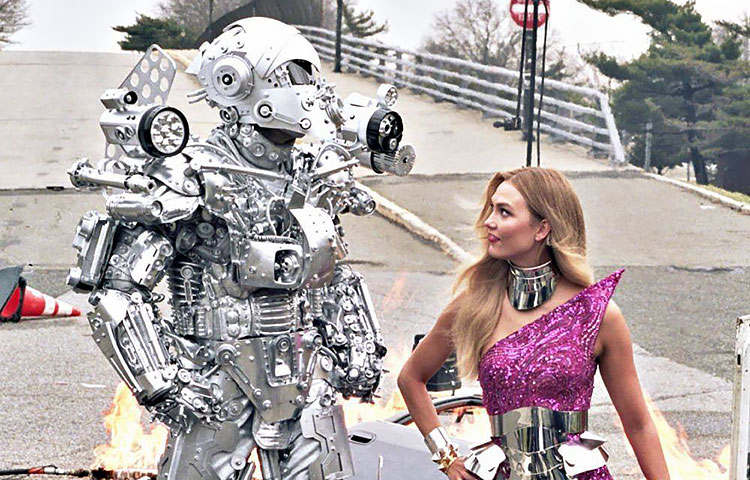 Artist Constructs Impressive Robot Costumes And Wears Them On The ...