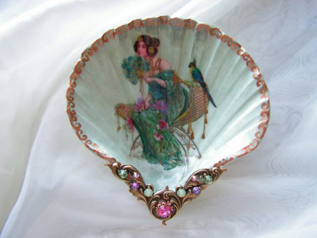 Artist Turns Real Seashells Into Decorative Jewelry Dishes That Look ...