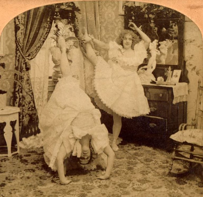 Rare Weird And Funny Pictures Show Hilarious Side Of Victorian Era Life ...