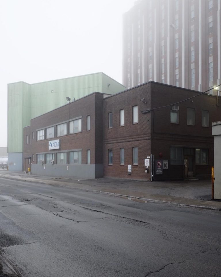 Cool-Tone Urban Scenes In Vibrant Photographs By Juller Many » Design ...