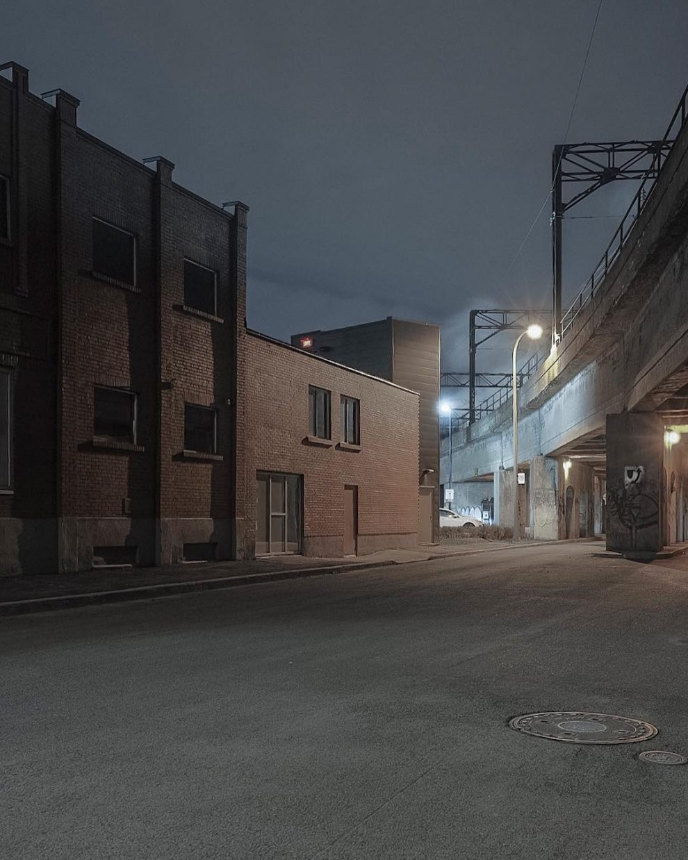 Cool-Tone Urban Scenes In Vibrant Photographs By Juller Many » Design ...