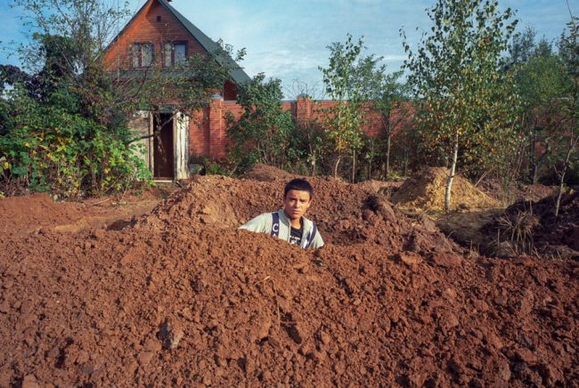 “Russian Elite”: Photographer Documents Life Of Rich And Poor In The ...