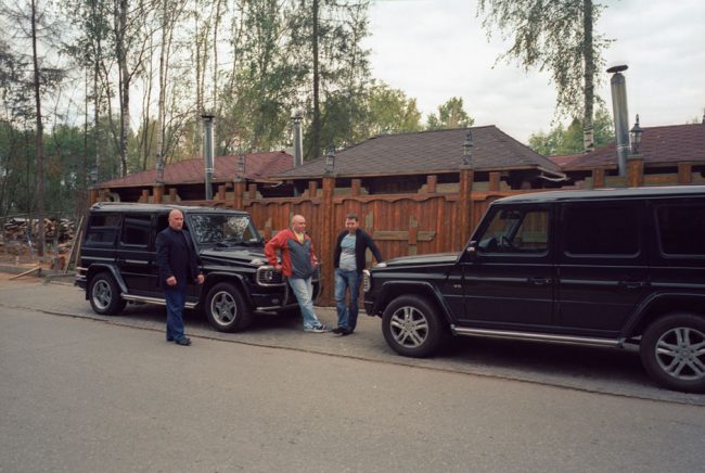 “Russian Elite”: Photographer Documents Life Of Rich And Poor In The ...