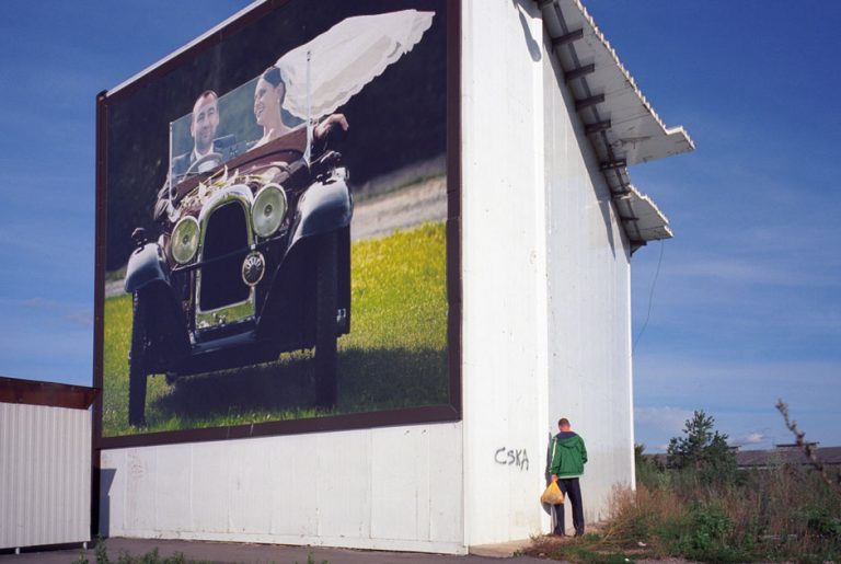 “Russian Elite”: Photographer Documents Life Of Rich And Poor In The ...