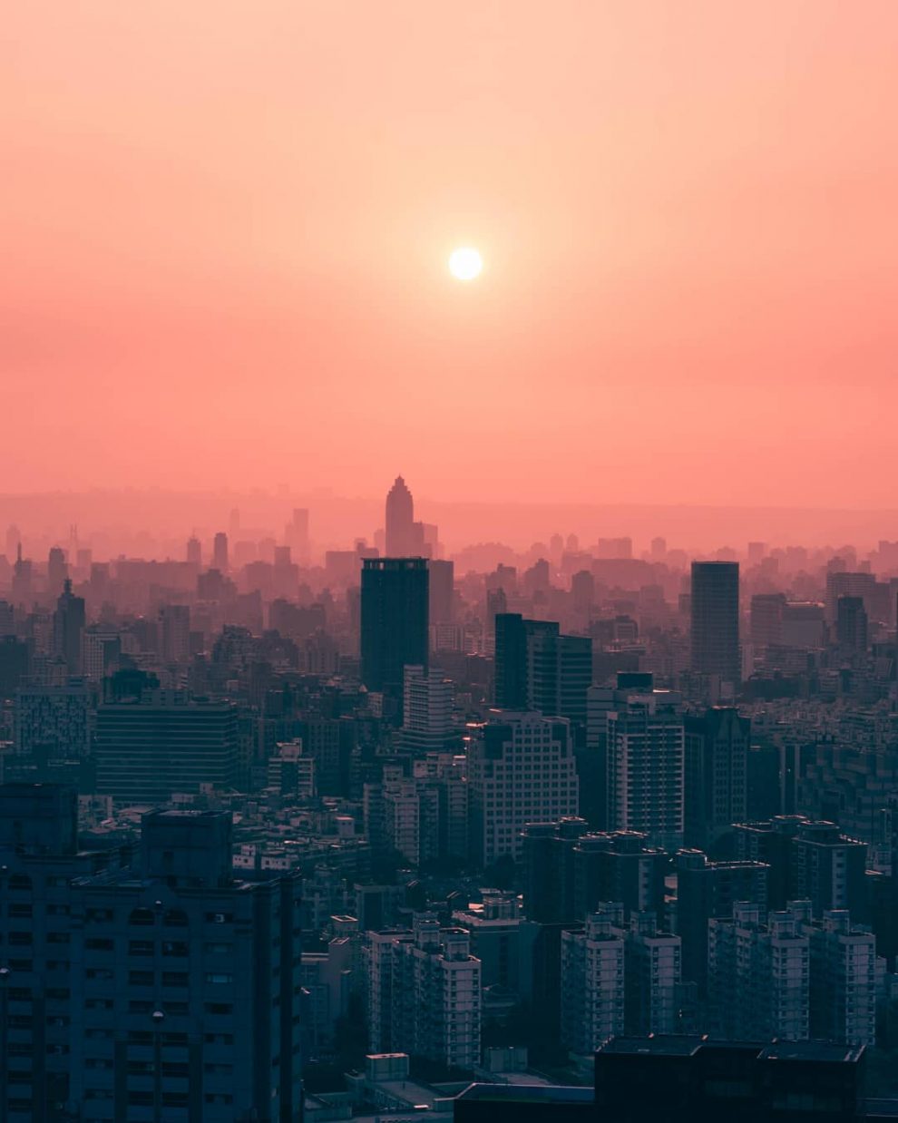 Futuristic Views Of Singapore Through The Lens Of Photographer Ellis ...