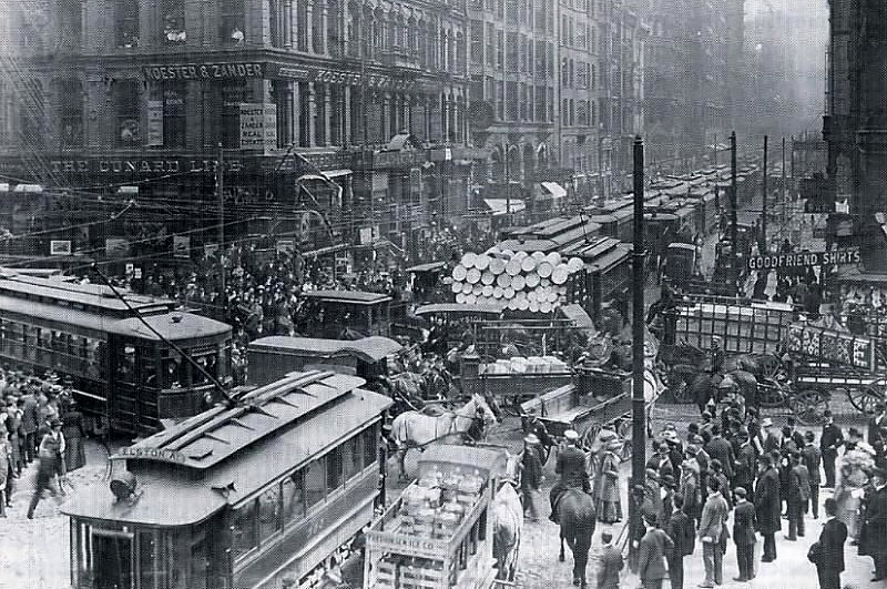 Stunning Pictures Show What Traffic Jams Looked Like In The Past ...