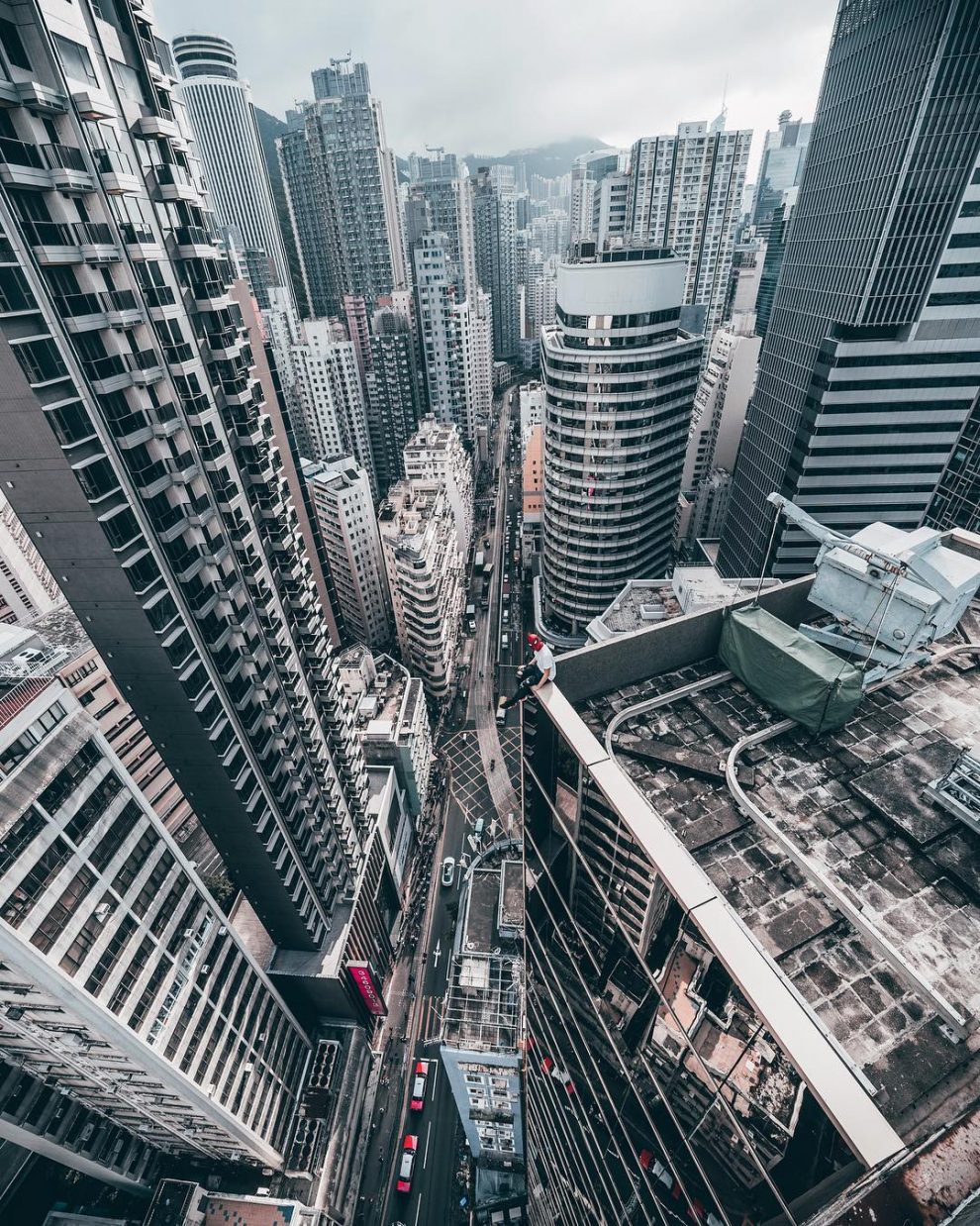 Cinematic Cityscapes And Rooftop Photography By The Daredevil Photographer Stella Yan » Design ...
