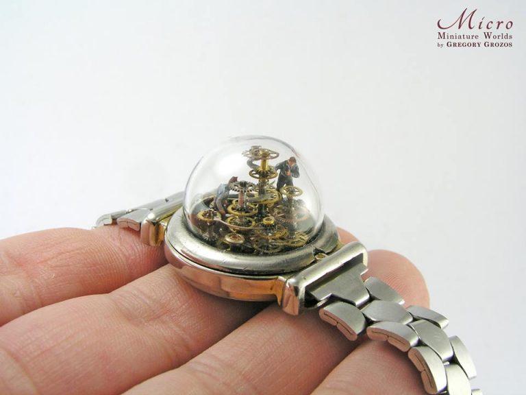 This Artist Turns Old Pocket Watches Into Miniature Steampunk Worlds ...